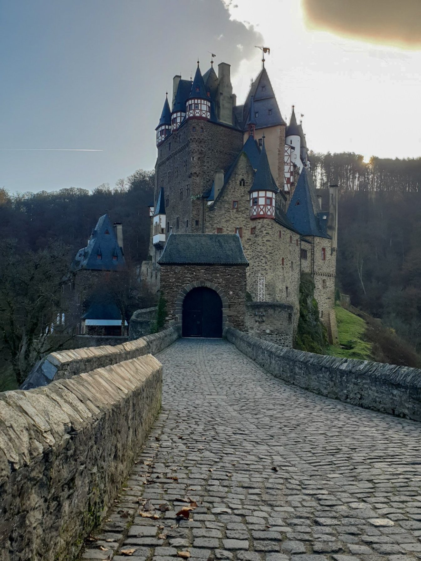Hiking to Burg Eltz – itsabrewtifulworld